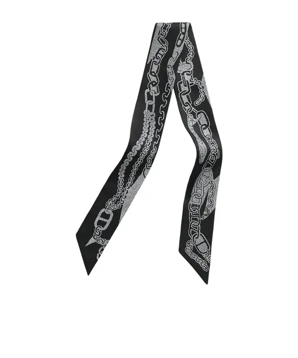Hermès Pointed-tip Silk Scarf - Black