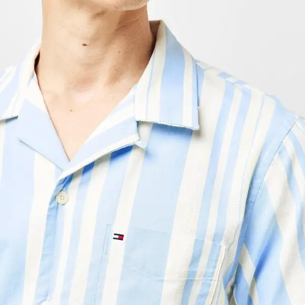Tommy Hilfiger Vertical Stripe Shortsleeve Shirt
