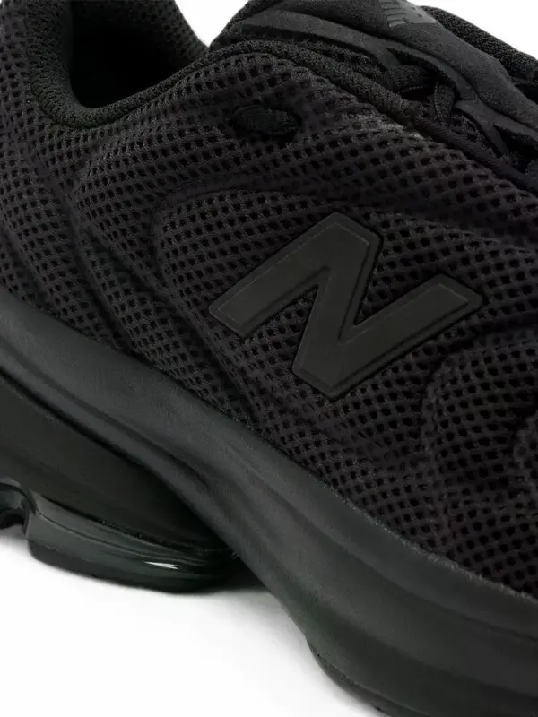 NEW BALANCE Mesh Panelled Sneakers