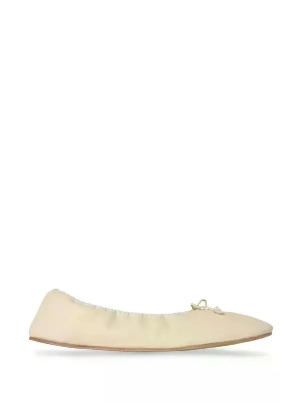 THE ROW Round Ballet Flats - Neutrals