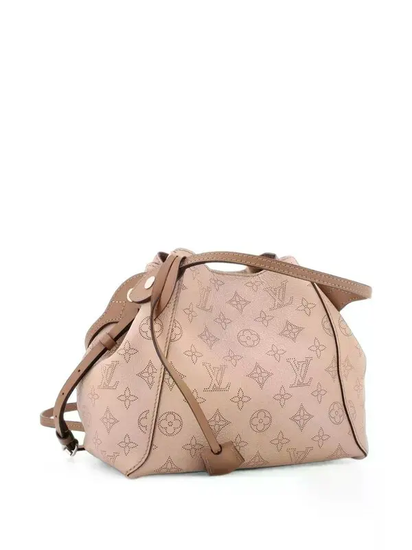 LOUIS VUITTON Mahina Leather Pm Shoulder Bag - Neutrals