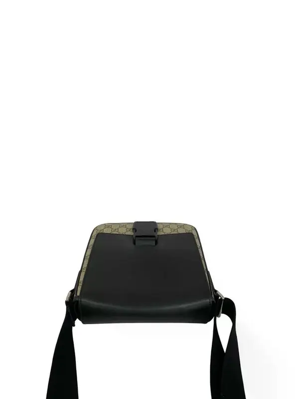 Gucci 2000-2015 Gg Supreme Flap Messenger Bag Crossbody Bag - Neutrals