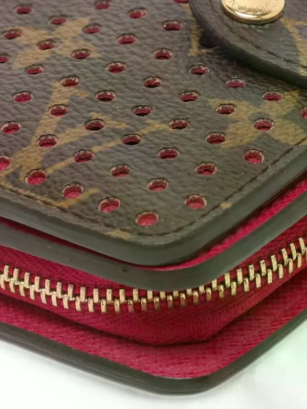 LOUIS VUITTON 2006 Monogram Perforated Wallet