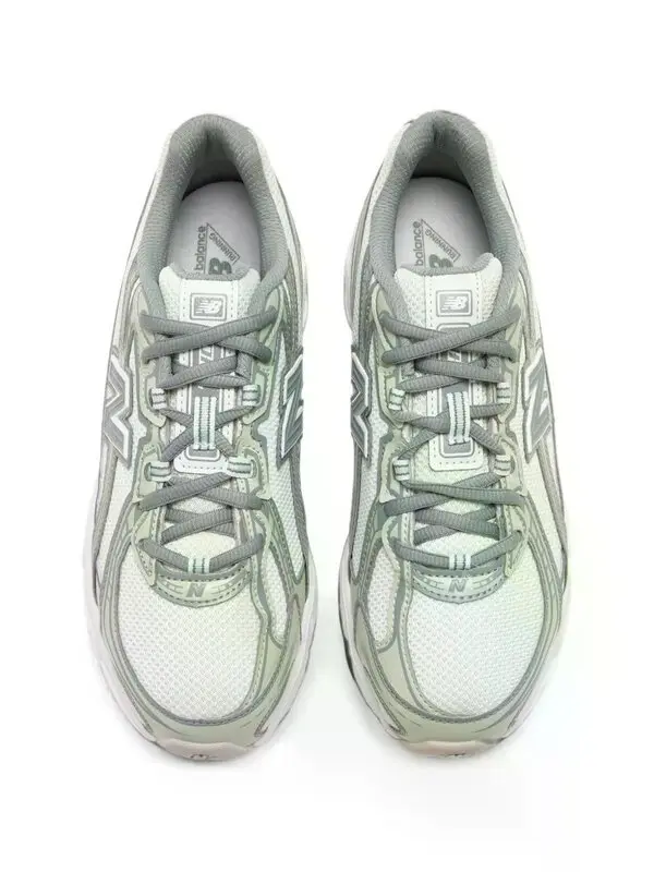 NEW BALANCE 740 Sneakers