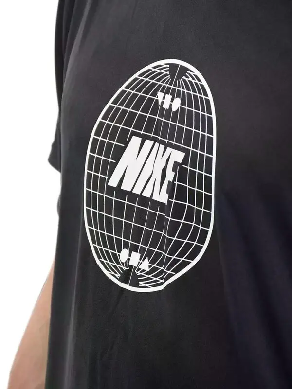 Nike Logo-print T-shirt