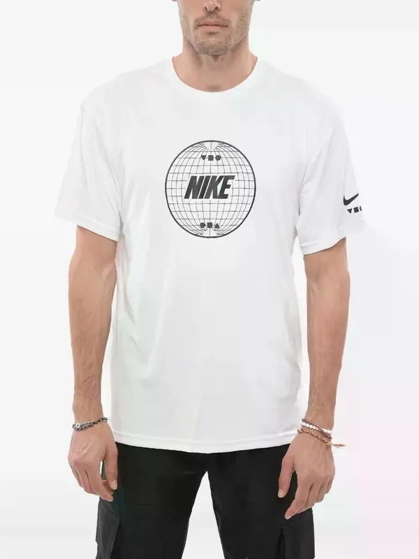 Nike Logo-print T-shirt