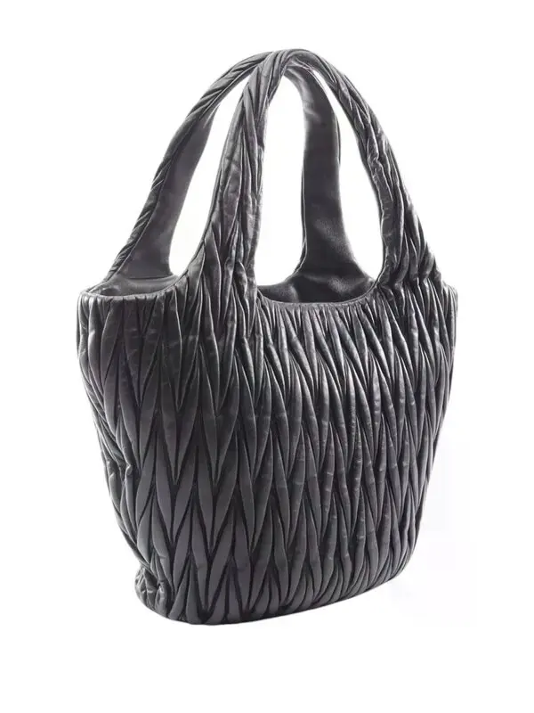 Miu Miu 2000-2010 Matelasse Nappa Tote Bag