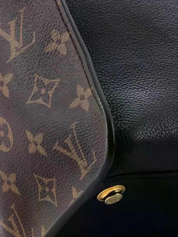 LOUIS VUITTON On My Side Leather With Monogram Canvas Mm Tote Bag