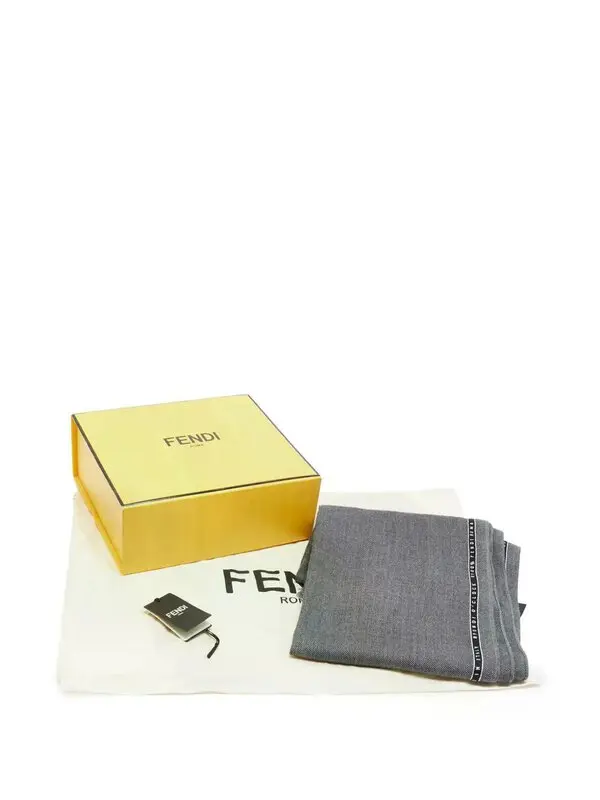 Fendi Logo-detail Scarf
