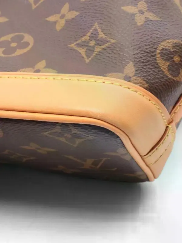 LOUIS VUITTON Nano Noé Bucket Bag