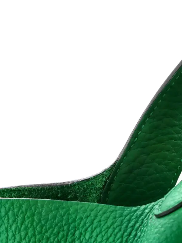Hermès Monochrome Picotin Lock Bag Clemence Pm Bucket Bag