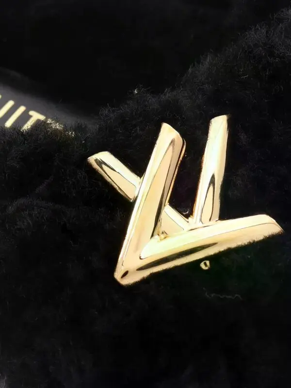 LOUIS VUITTON 2024 Bliss Quilted Slippers