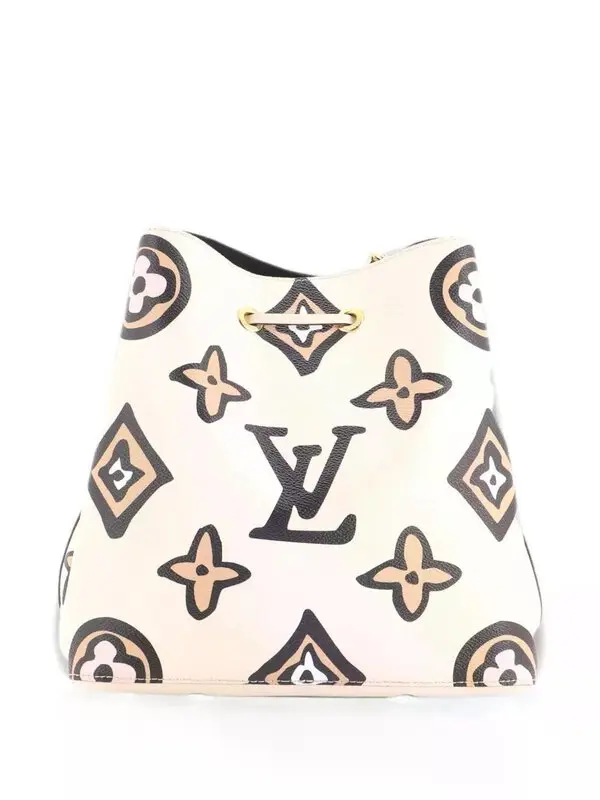 LOUIS VUITTON Neonoe Handbag Wild At Heart Monogram Giant Mm Bucket Bag - Neutrals