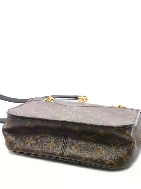 LOUIS VUITTON 2021-2026 Monogram Passy Pm Shoulder Bag