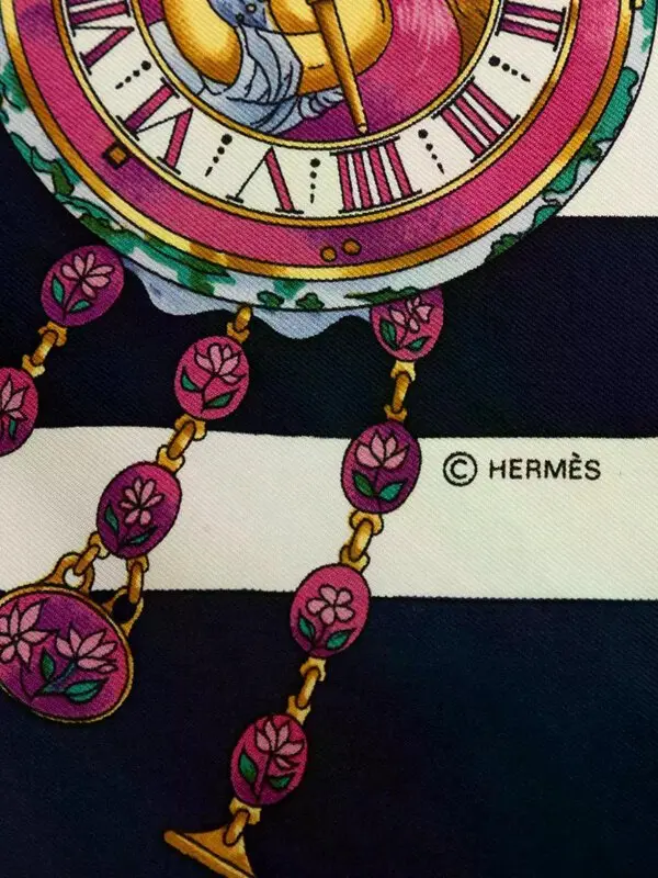 Hermès 2000-2026 Parmi Les Fleurs Je Compte Les Heures Silk Scarf 90 Scarves