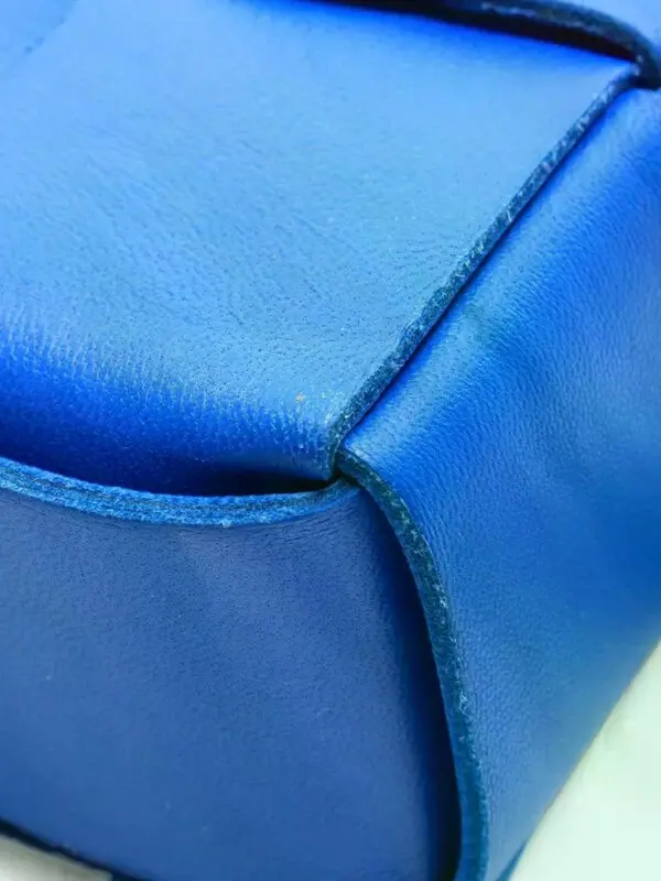 Bottega Veneta 2010s Cassette Intrecciato Shoulder Bag