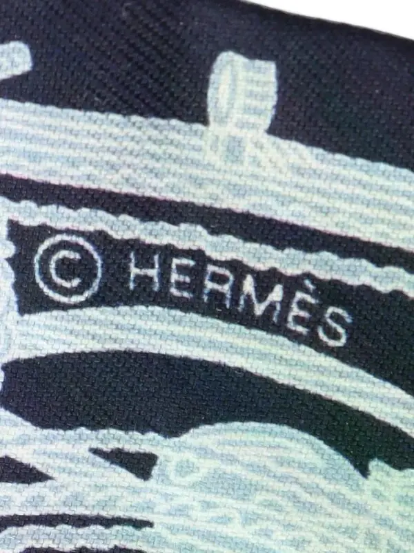 Hermès 2010s Wonderful Lanterns Scarf - Black
