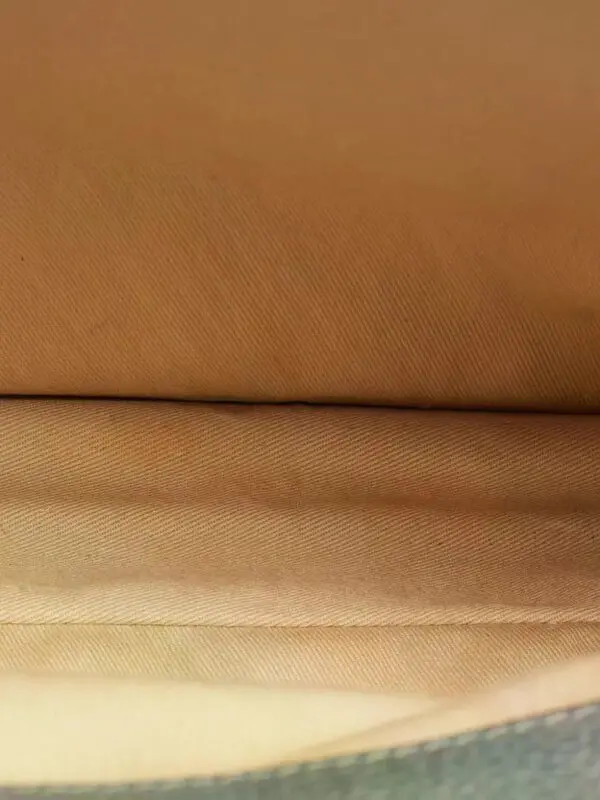 Chloé Medium Sally Flip-lock Shoulder Bag