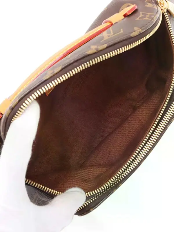 LOUIS VUITTON 2021-2026 Monogram Rush Bumbag Belt Bag