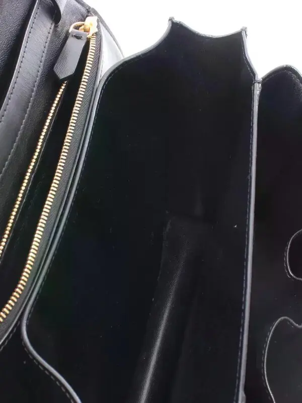 Celine 2000s Classic Box Shoulder Bag - Black