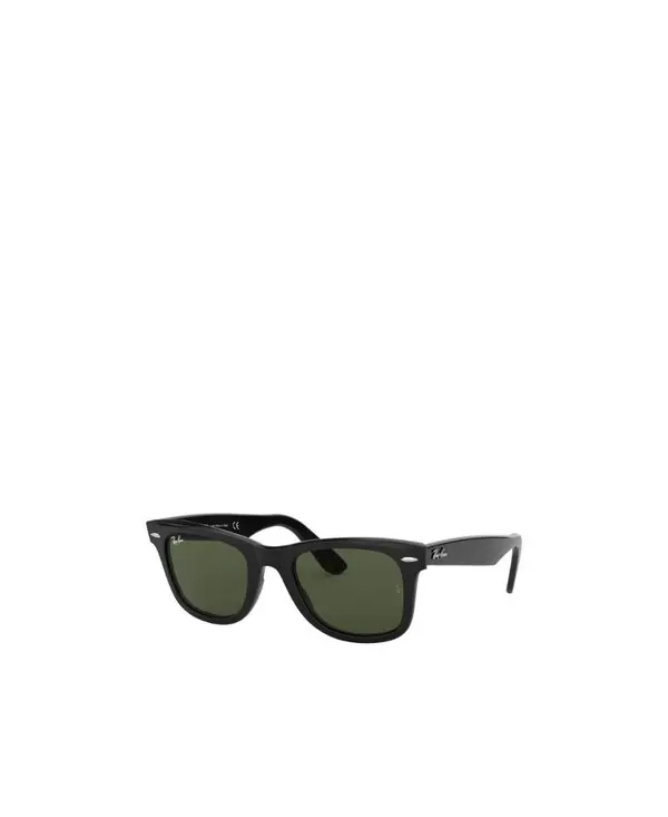 Ray-ban Wayfarer Sunglasses With Logo Detail