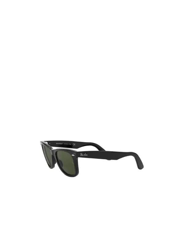 Ray-ban Wayfarer Sunglasses With Logo Detail