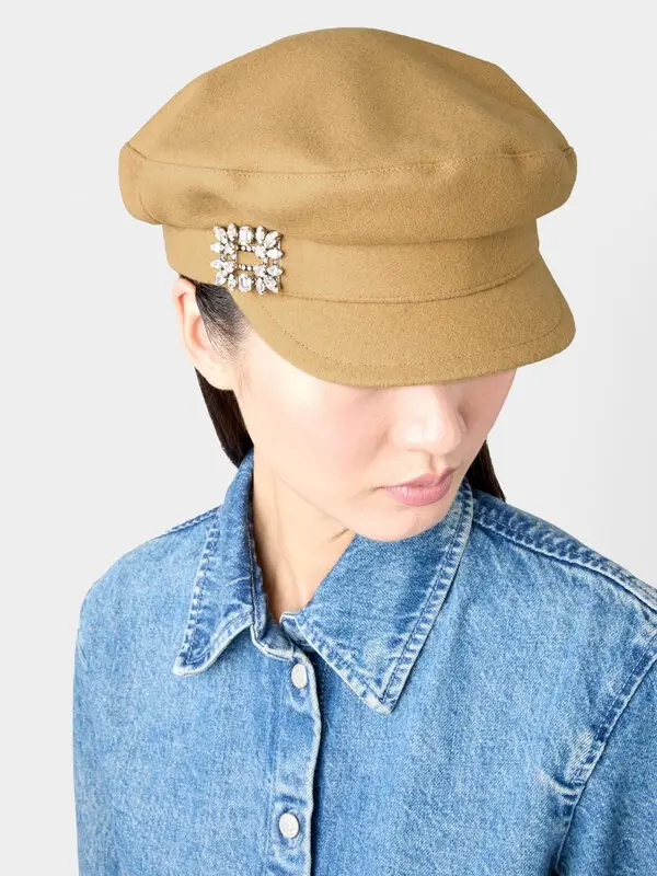 ROGER VIVIER Broche Vivier Sailor Cap