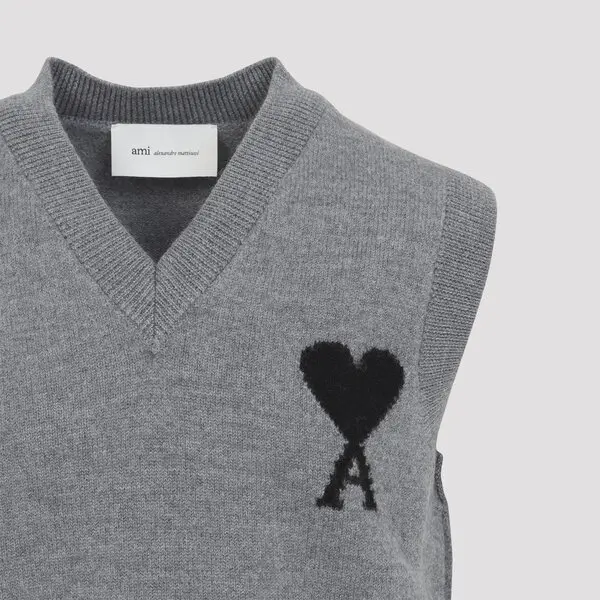AMI Paris Sleeveless Knit Vest With Heart Motif