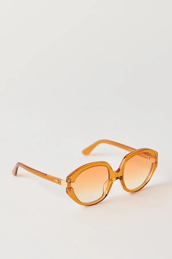 WE THE STARS Oversized Sunlit Sands Sunglasses