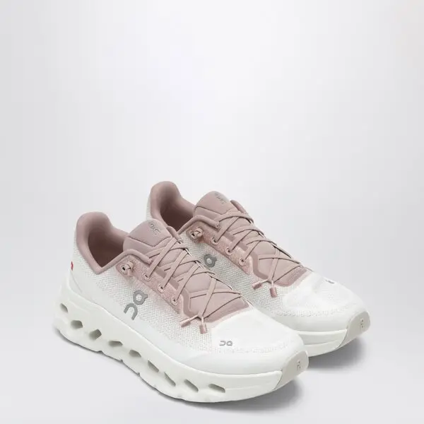 On Cloudtilt Sneakers