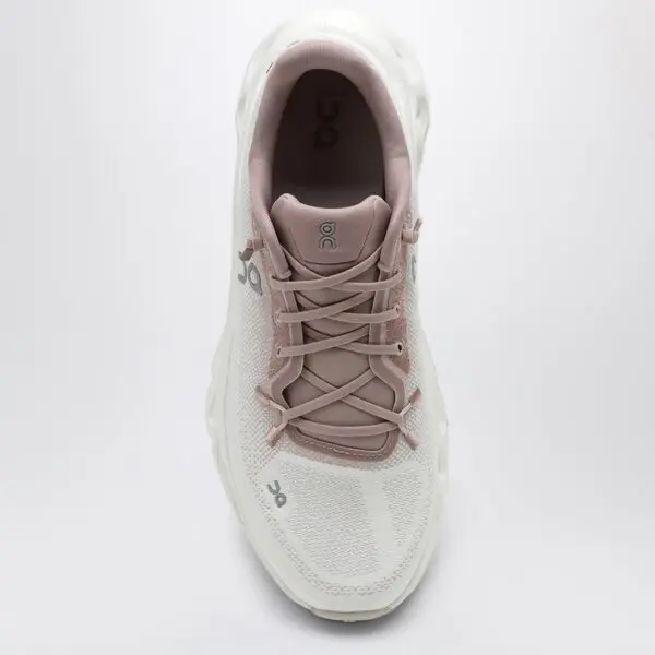 On Cloudtilt Sneakers