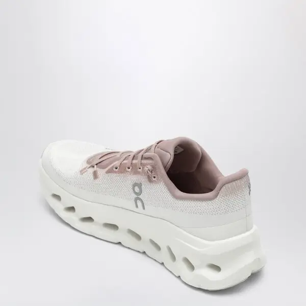 On Cloudtilt Sneakers
