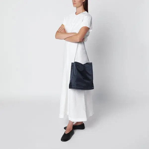 VALESQUE Navy Nylon Bucket Tote Bag