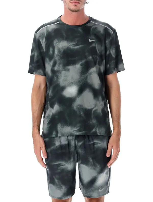 Nike Short-sleeve Graphic T-shirt - Nero