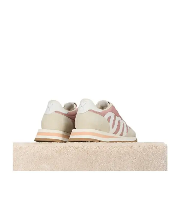 AMI Paris Logo-patch Panelled Sneakers