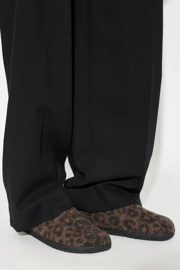 BIRKENSTOCK Amsterdam Wrapped Dip Slides Leopard Print