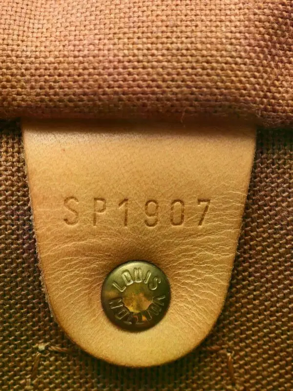 LOUIS VUITTON 1997 35 Monogram Speedy Duffle Bag