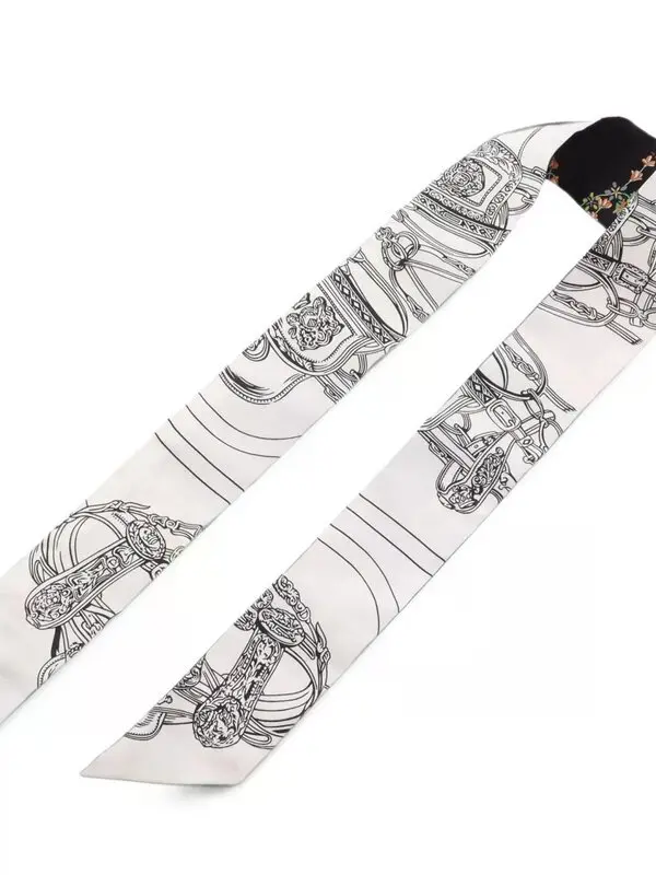 Hermès 2010s Brides De Gala En Fleurs Silk Scarf