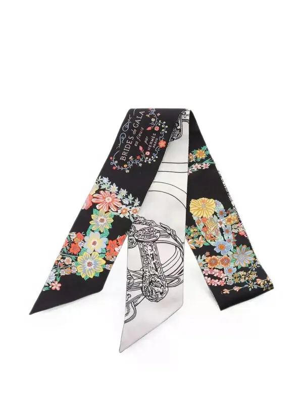 Hermès 2010s Brides De Gala En Fleurs Silk Scarf - Black