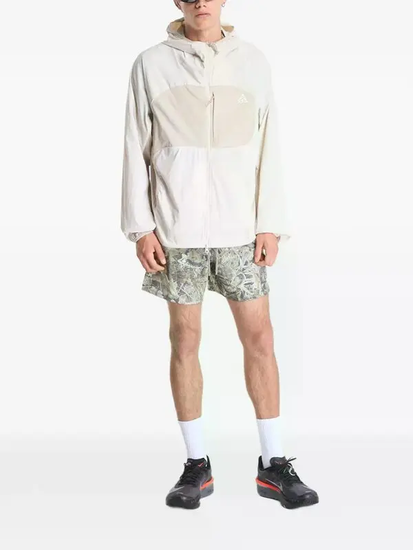Nike Leaf-print Shorts - Green