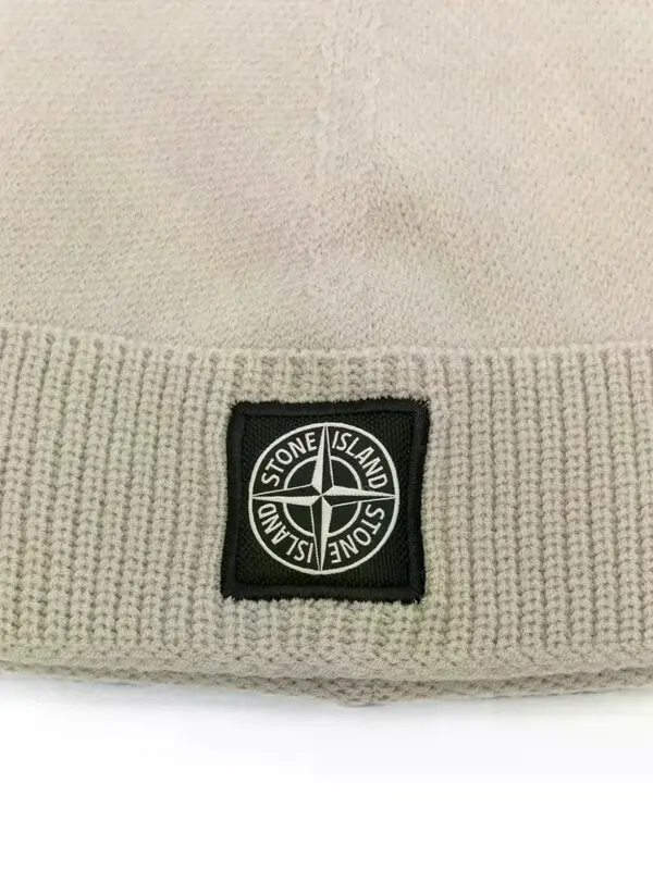 Stone Island Logo-patch Ribbed-trim Beanie Hat