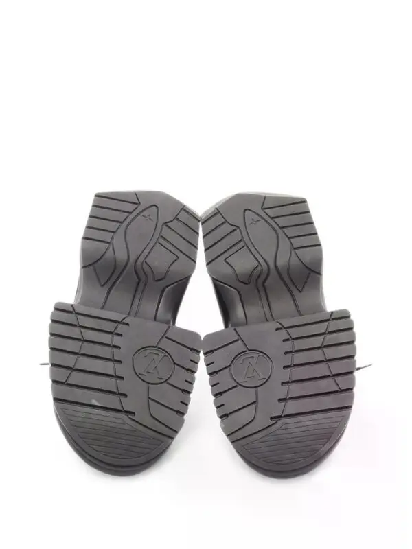 LOUIS VUITTON Arclight 2.0 Sneakers