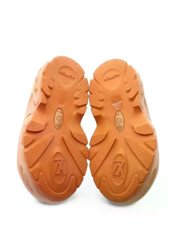 LOUIS VUITTON 2010s Shark Clog Slip-on Mules