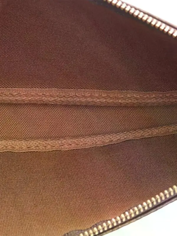 LOUIS VUITTON 2002 Monogram Pochette Accessoires Shoulder Bag