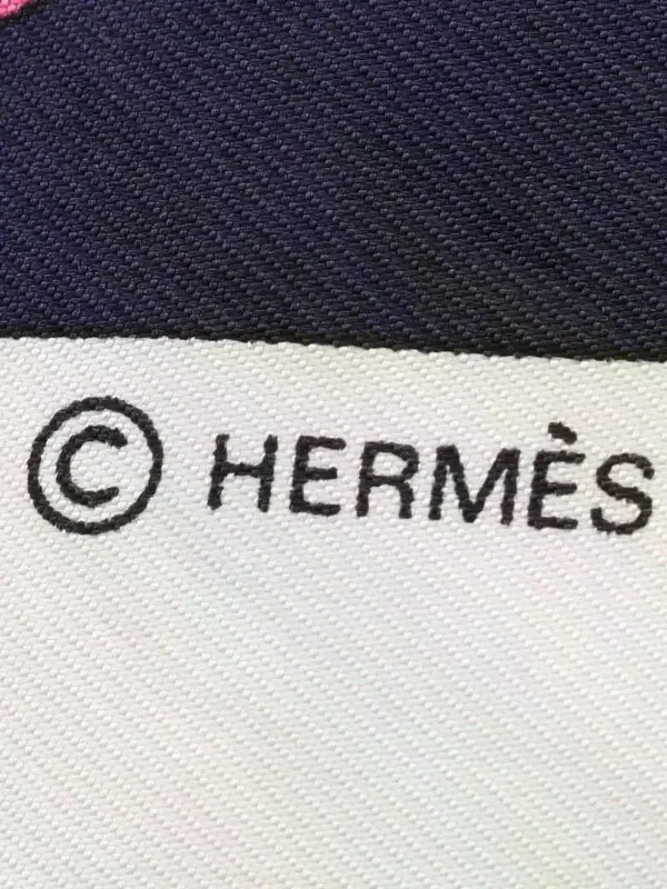 Hermès 2010s Parmi Les Fleurs Scarf