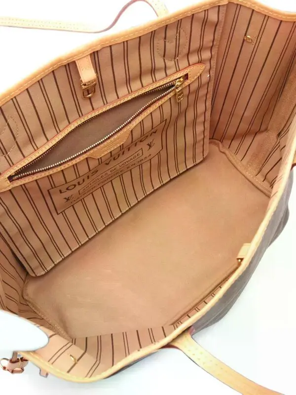 LOUIS VUITTON 2010s Mm Monogram Neverfull Tote Bag