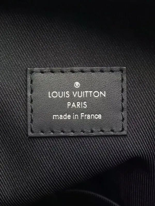 LOUIS VUITTON 2010s Apollo Monogram Eclipse Backpack