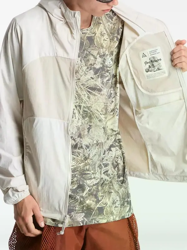 Nike Five Towers Jacket