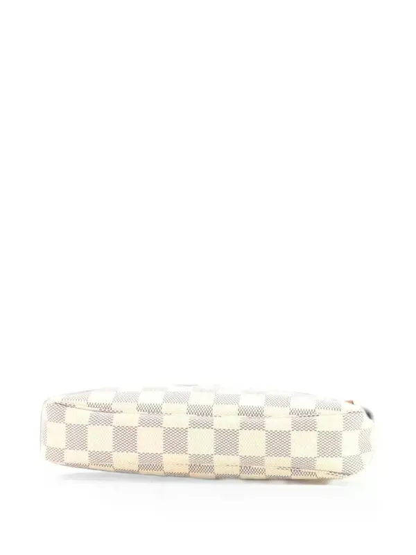 LOUIS VUITTON Pochette Accessoires Damier Clutch Bag