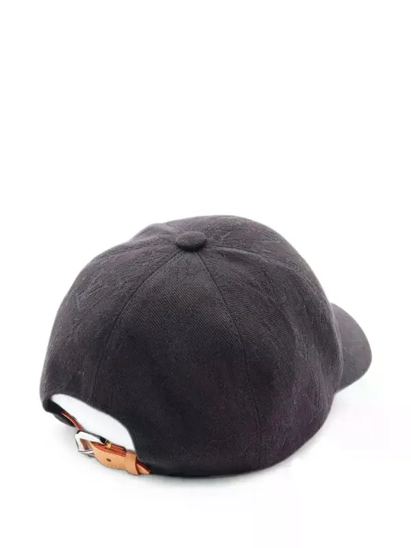 LOUIS VUITTON Monogram Essential Cap
